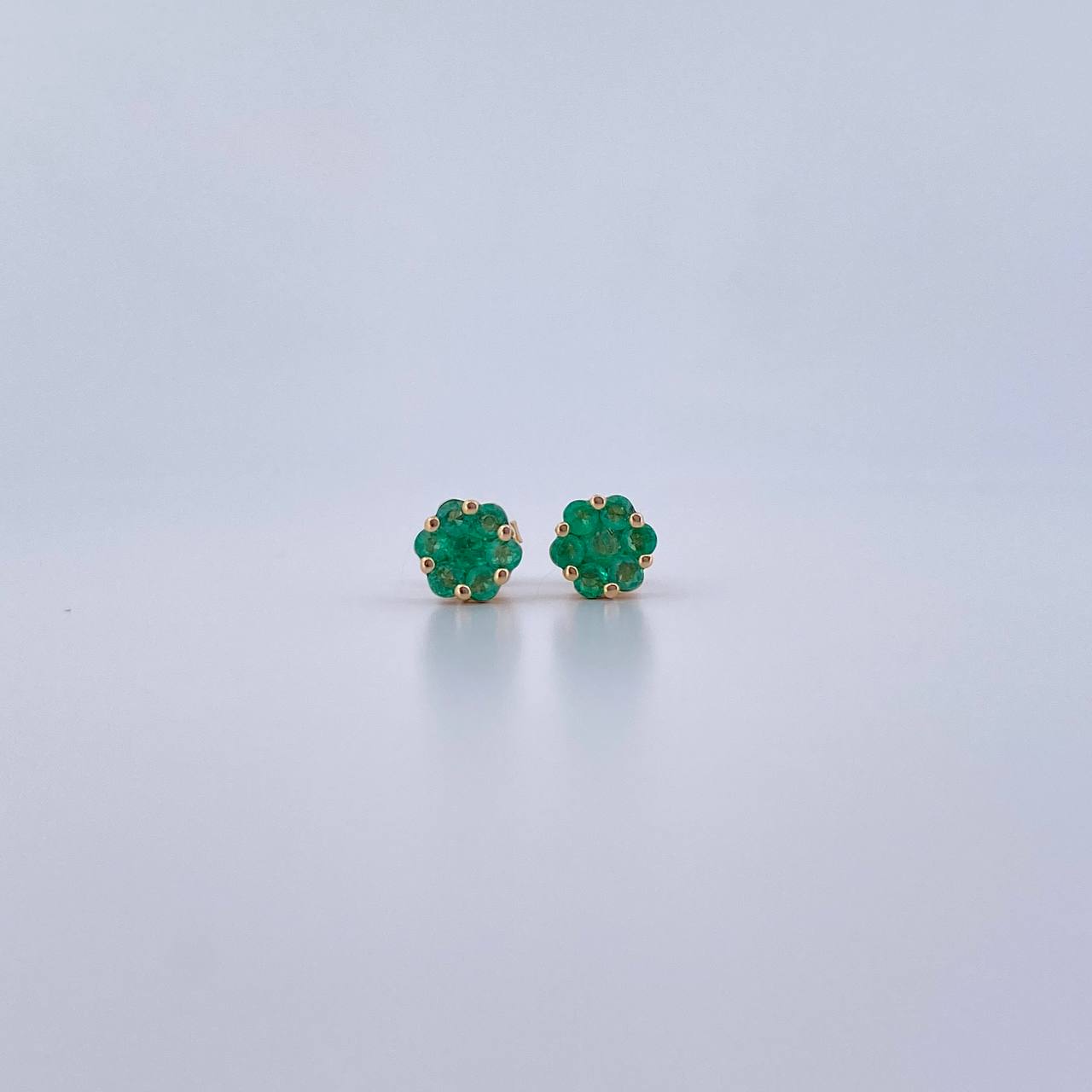 Topos Flor 2,3gr, 18K Oro Nacional – Napoleone Joyas