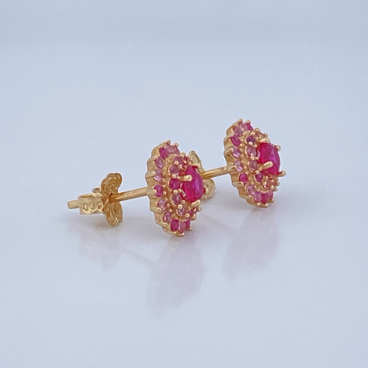 Topos Flor de Loto 3,3gr, 18K Oro Nacional – Napoleone Joyas CO