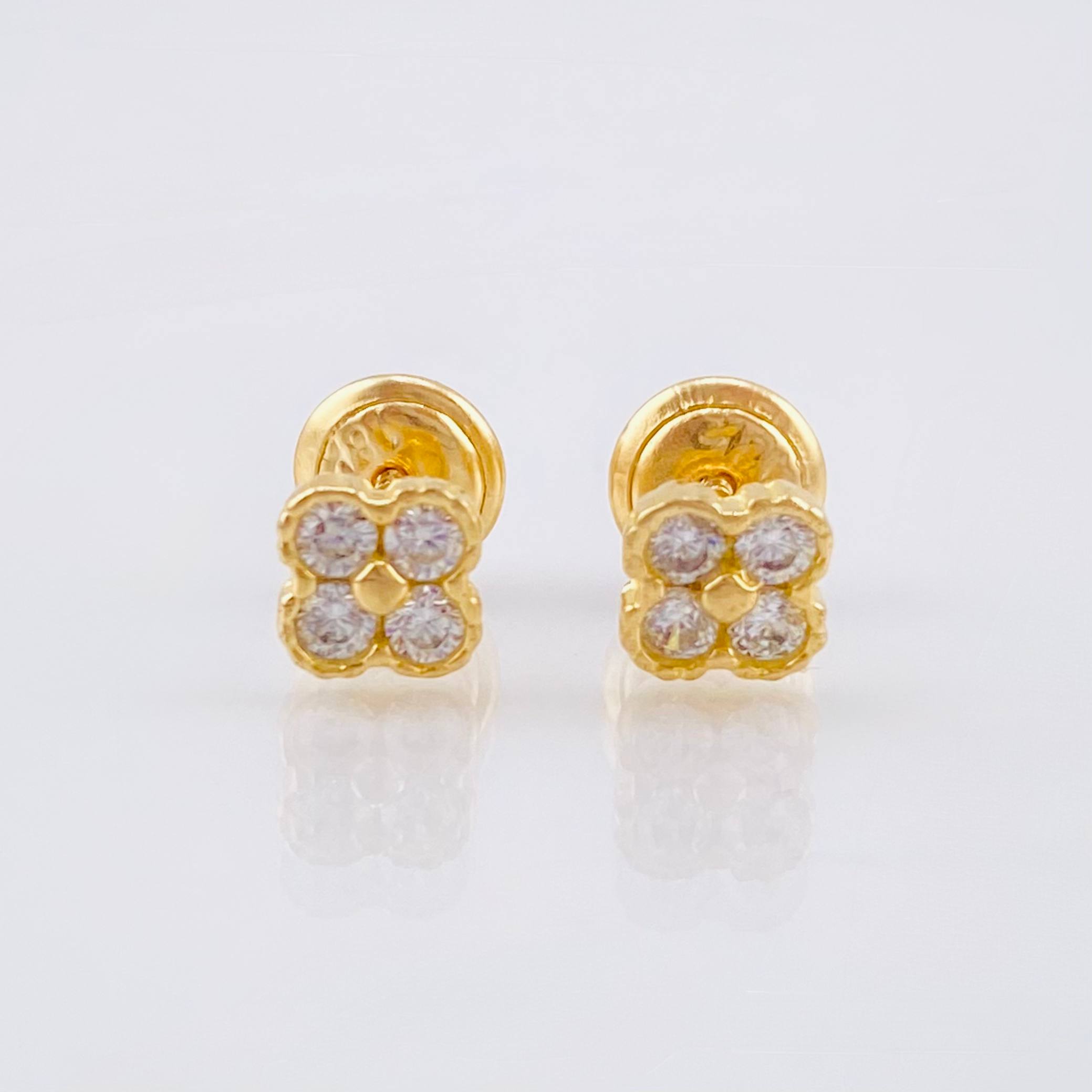Topos Trebol Tupido 1,1gr | Oro 18 Kilates – Napoleone Joyas CO