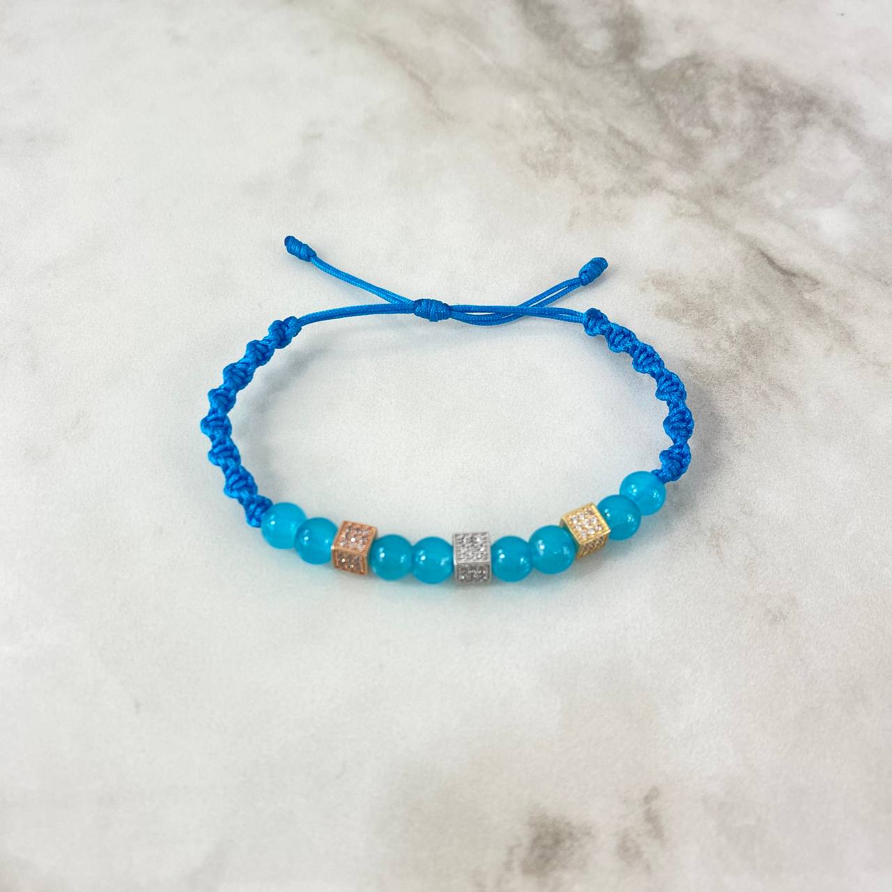 Pulsera Azul Cubos Celestes 2,5gr, 18K Oro Nacional – Napoleone Joyas CO